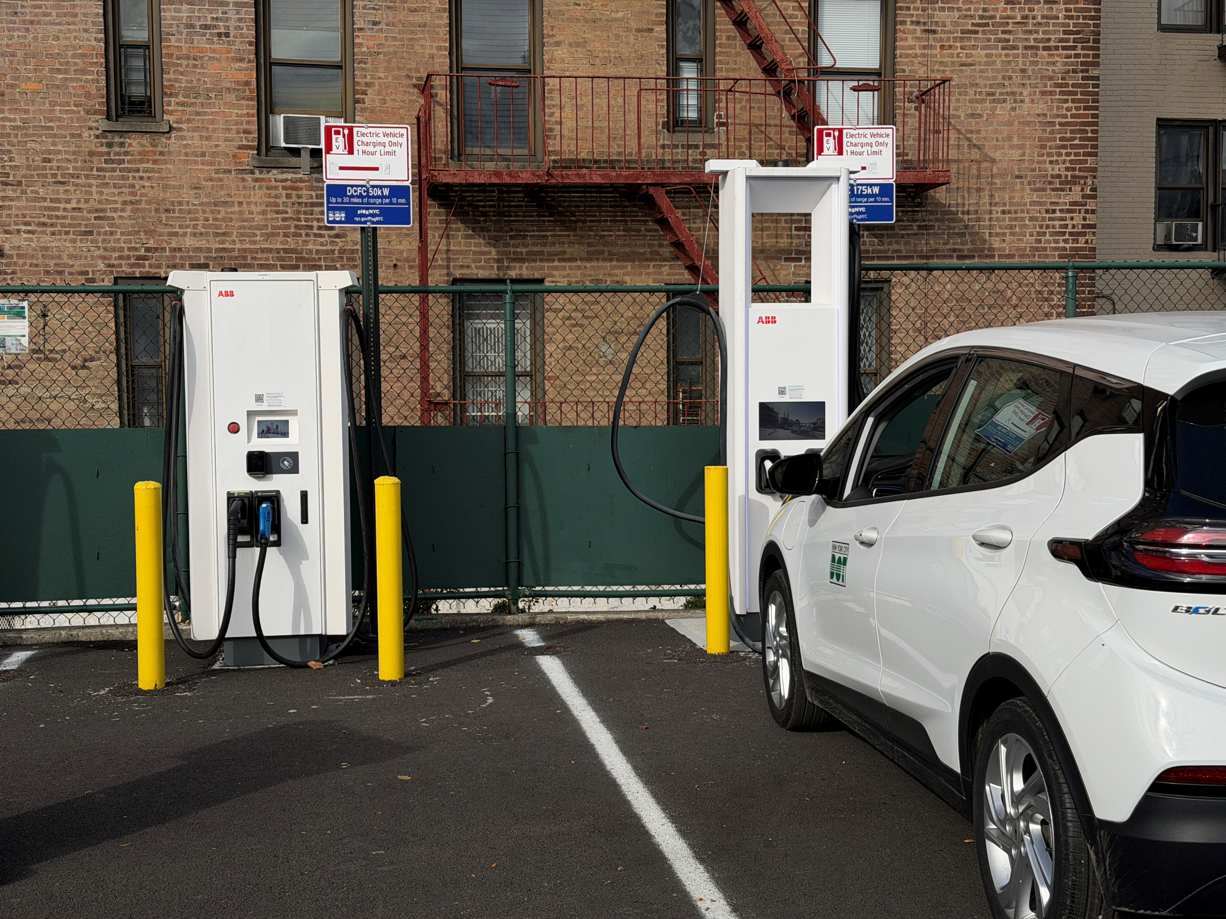NYC DOT Opens Electric Vehicle Fast Charging Station in the Bronx